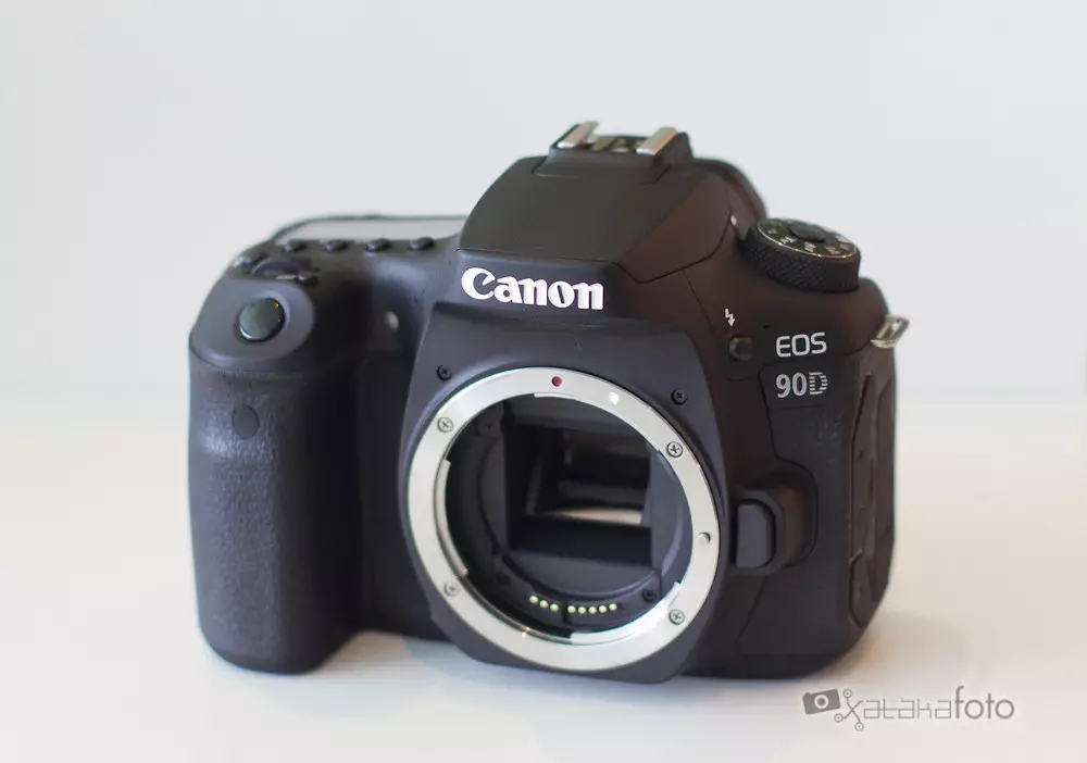 Weź kontakt Canon Eos 90d 6