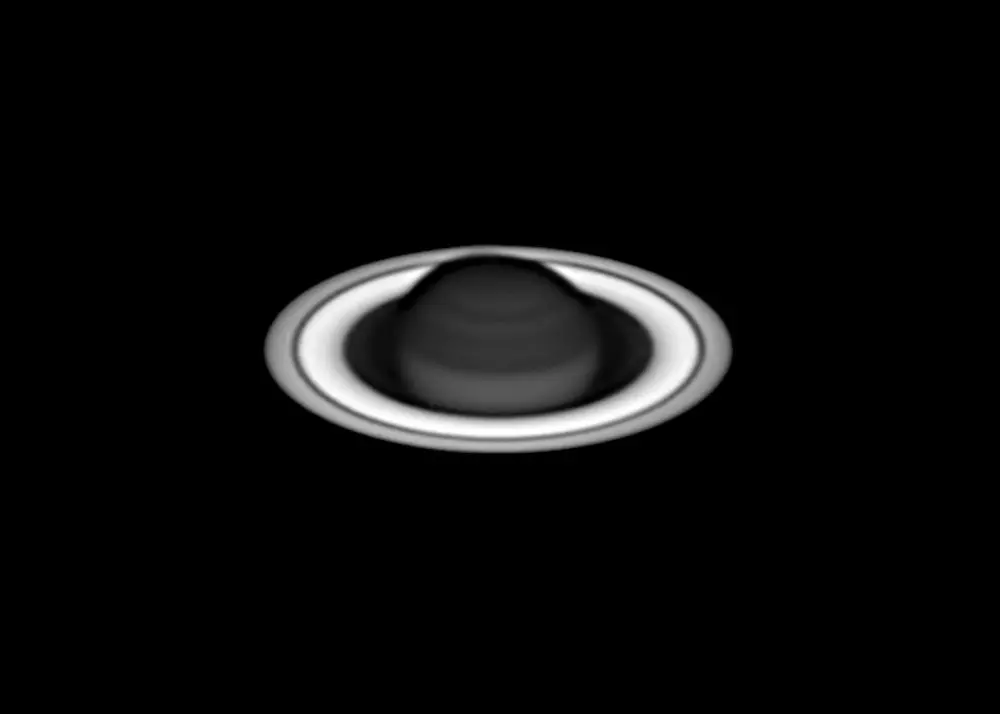 Черен Сатурн R Мартин Луис