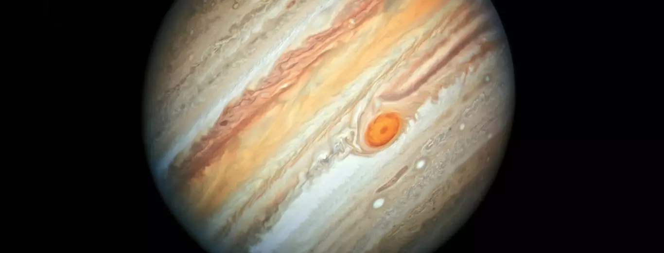 Ifẹ ti o duro lailai, awọn aworan titun ti Jupiter, Japan ni 8K ati diẹ sii: Agbaaiye Xataka Fọto