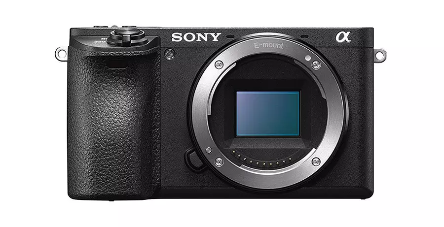 sony a6500 ပါ။