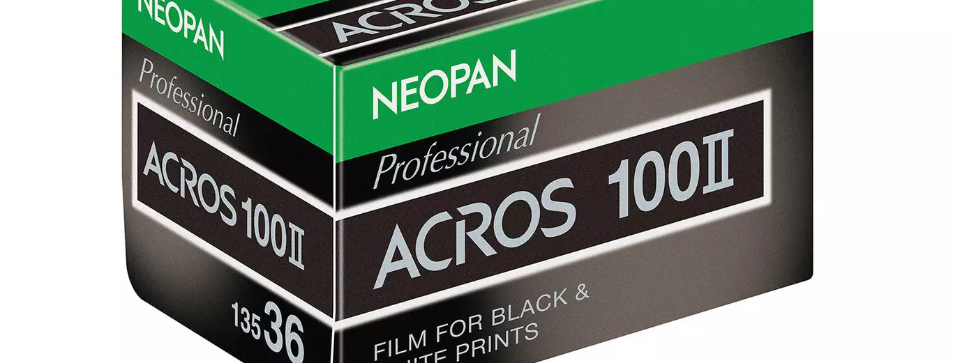 Fujifilm Neopan Acros 100 II: жапондықтар аналогтық фотосурет әлемін тірі қалдырады