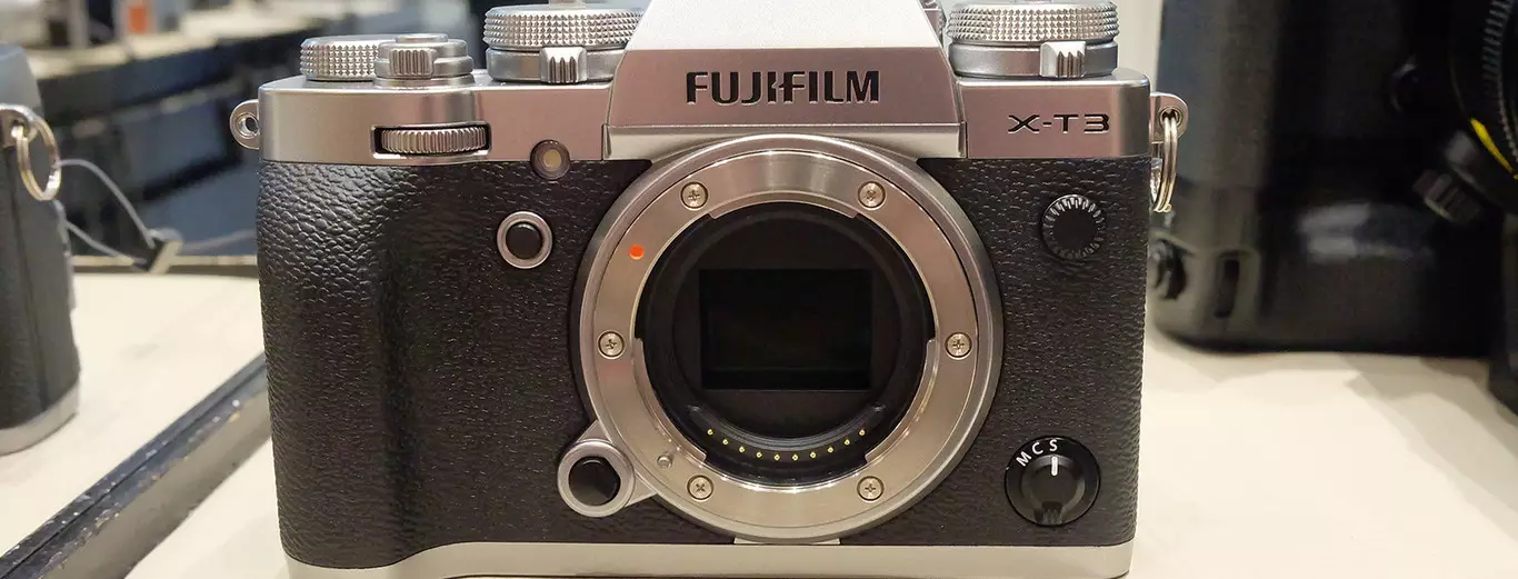 Fujifilm X-T3-firmvaro 3.0 nun disponebla elŝuta plibonigo de AF