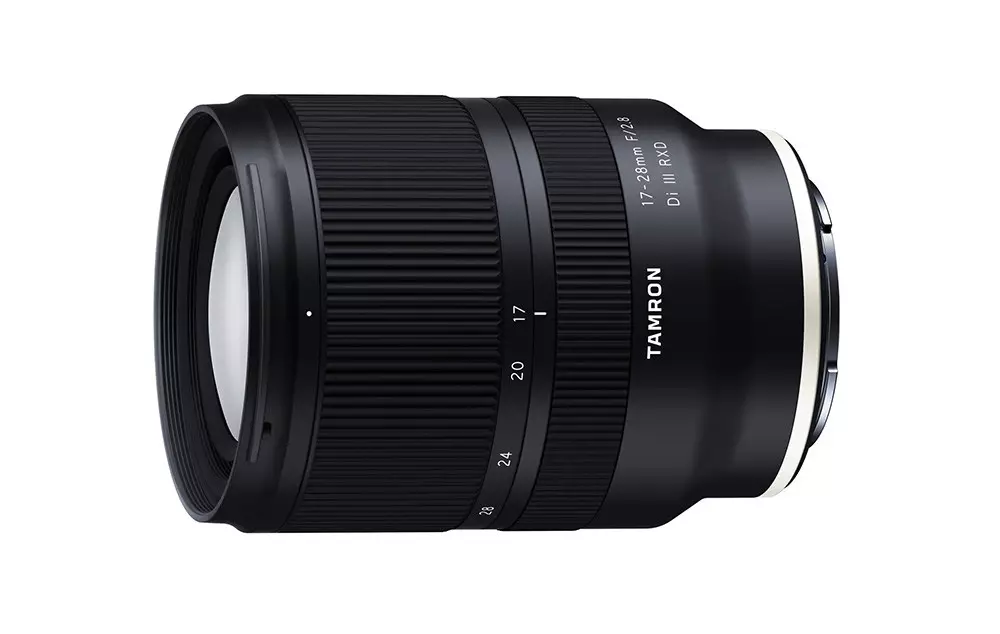 Tamron 17 28 мм Sony