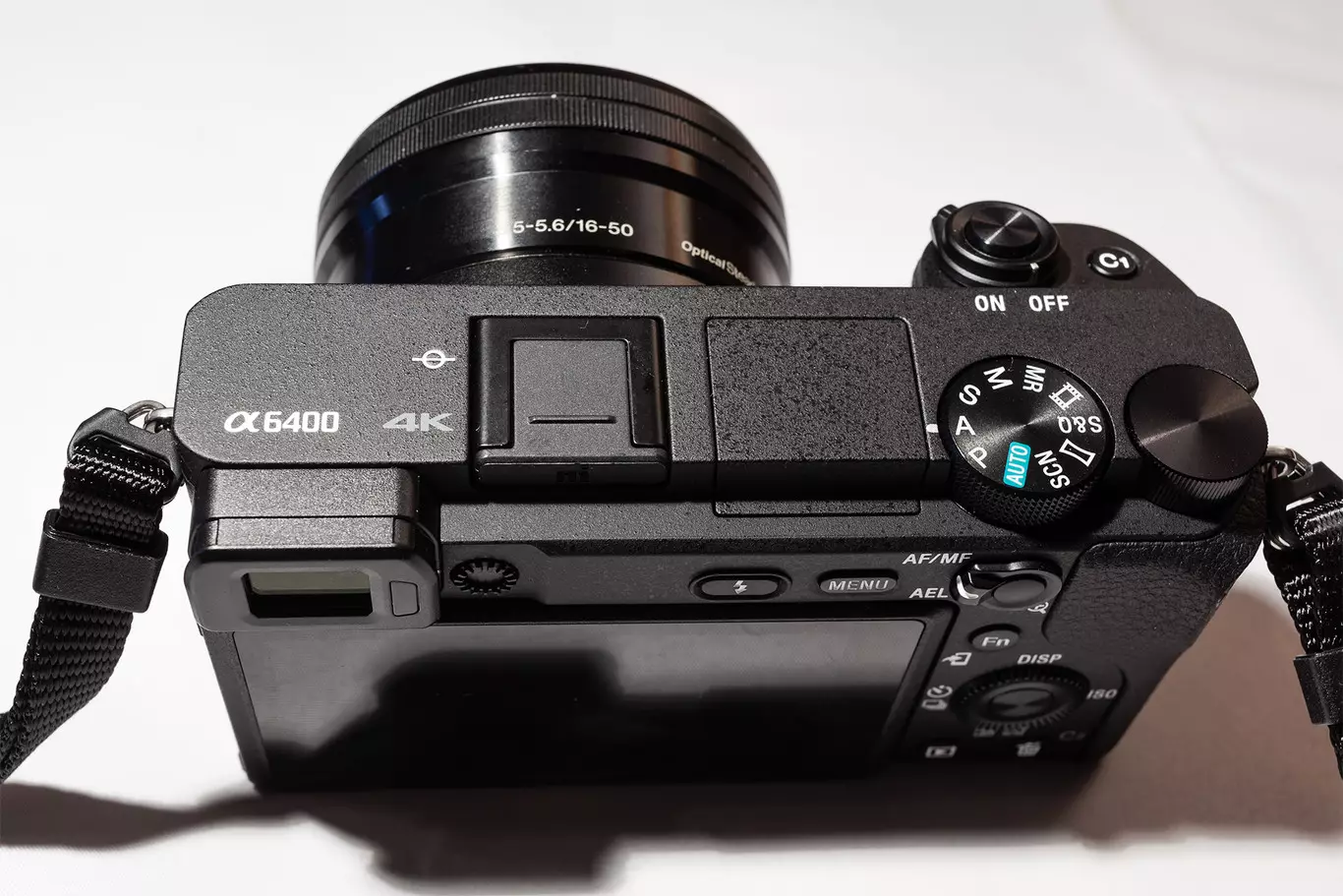 סקירת Sony A6400: מצלמת טווח בינוני עם גישה מקצועית 4122_45