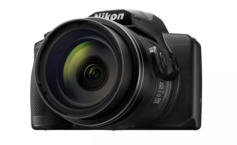 Nikon Coolpix B600 01