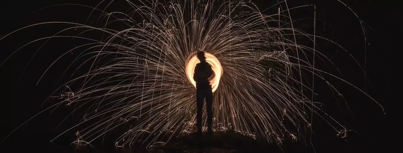 Penélope Cruz, Light Painting, surrealistické fotografie Higbeeho a ďalšie: Galaxia Xataka Foto