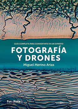 Fotaj Drones Librokovrilo