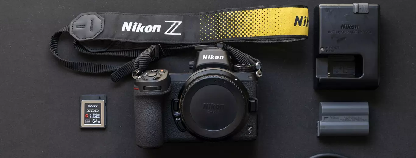 Nikon Z7 dib u eegis. Dib u eegis leh astaamo, muunado iyo qiimayn