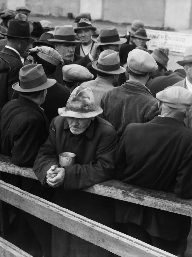 Dorothealange Whiteangelbreadline