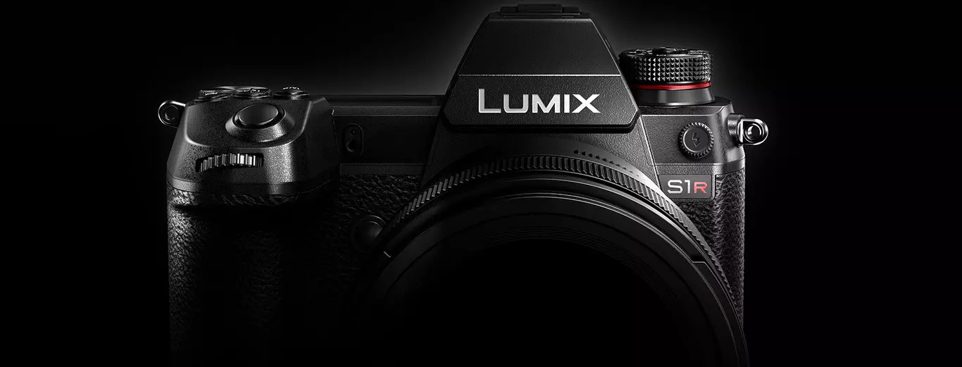 Panasonic Lumix S1 jeung S1R, fitur tina mirrorless pinuh pigura anyar