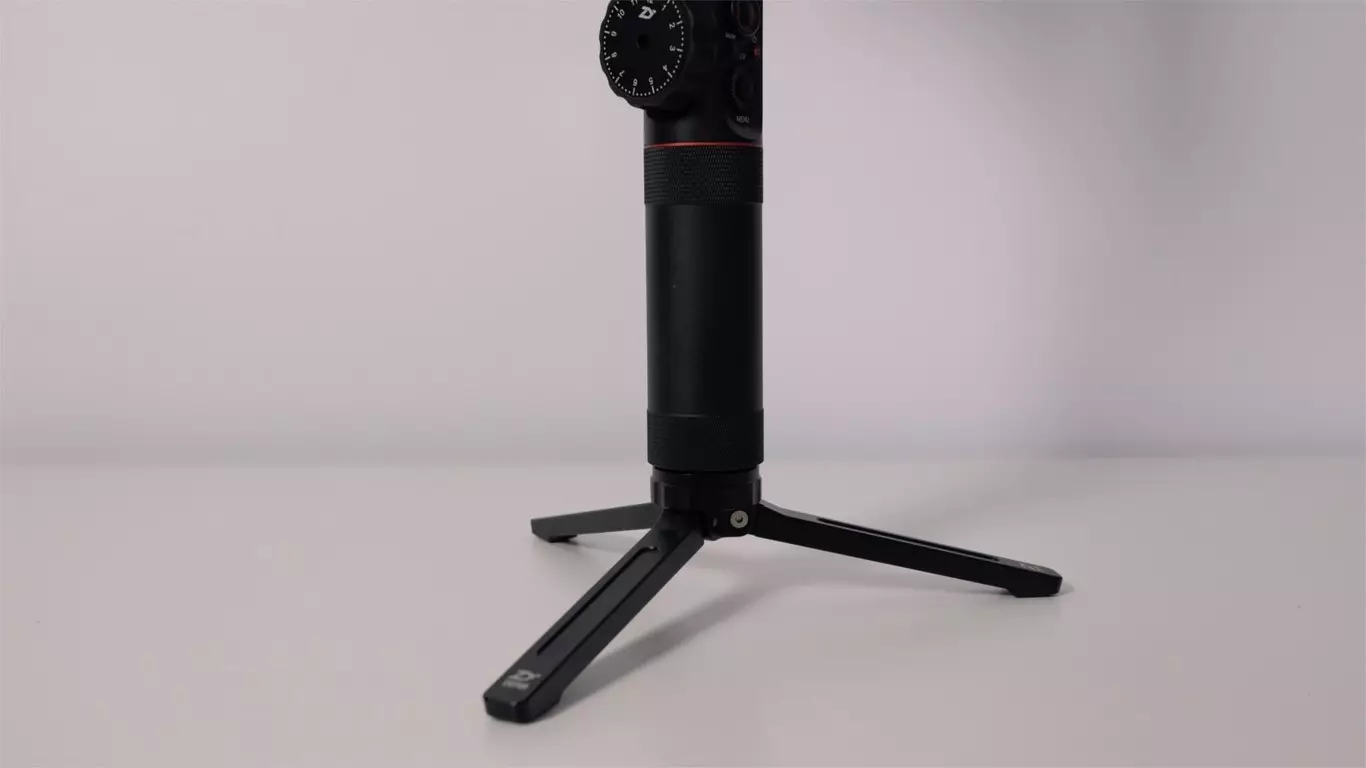 Zhiyun Crane 2 12