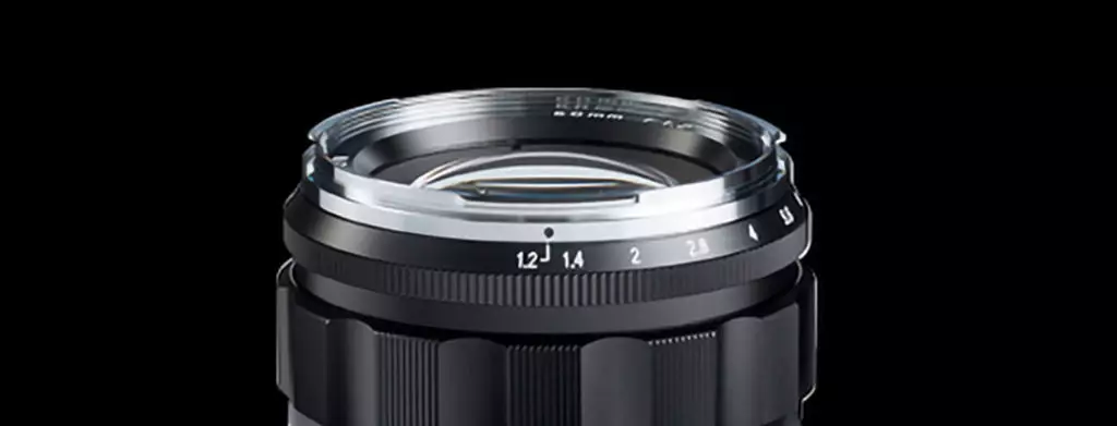 Voigtländer NOKTON 50 mm F1.2 asferische lens advertentie