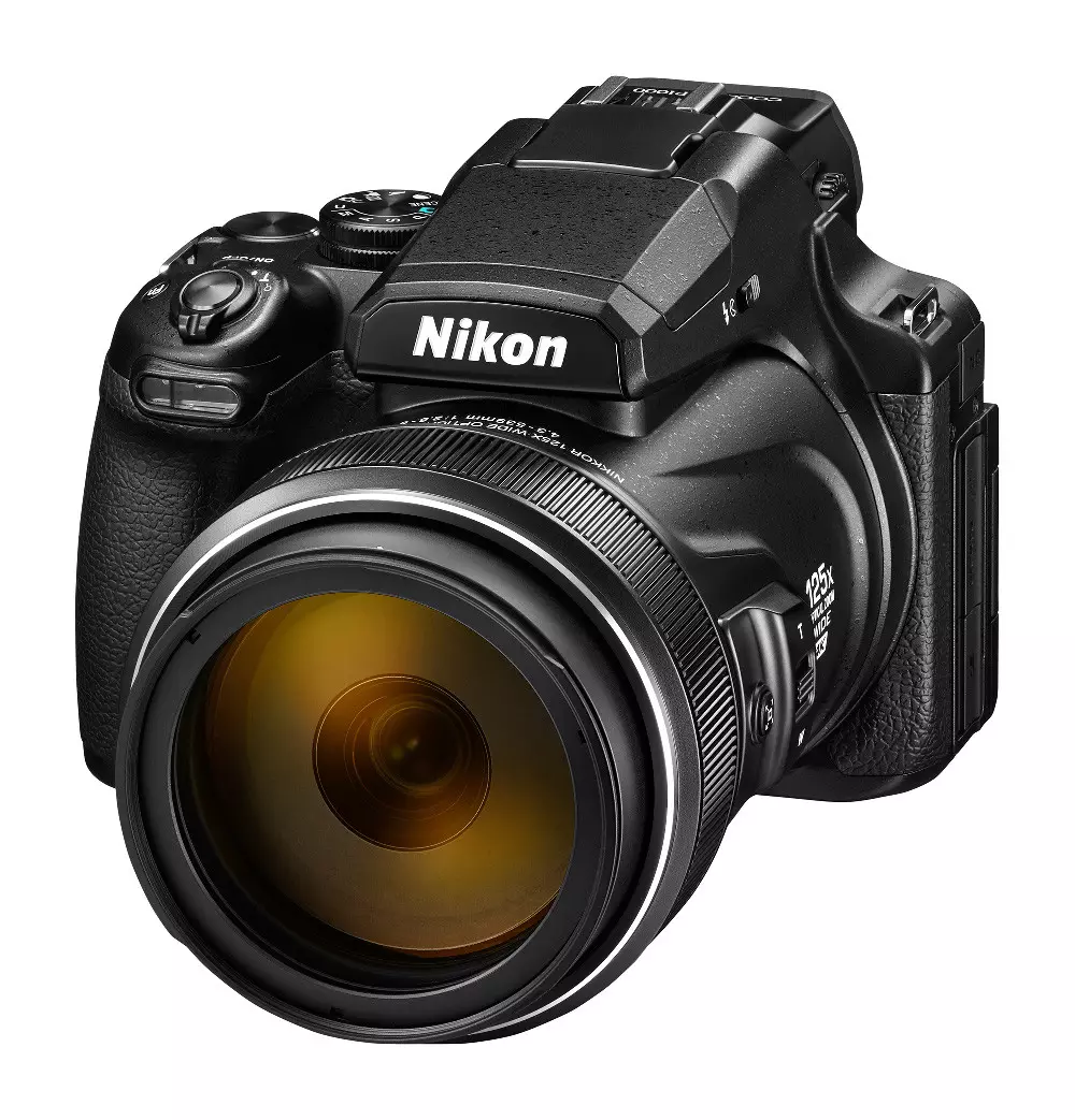 Nikon Coolpix P1000 04