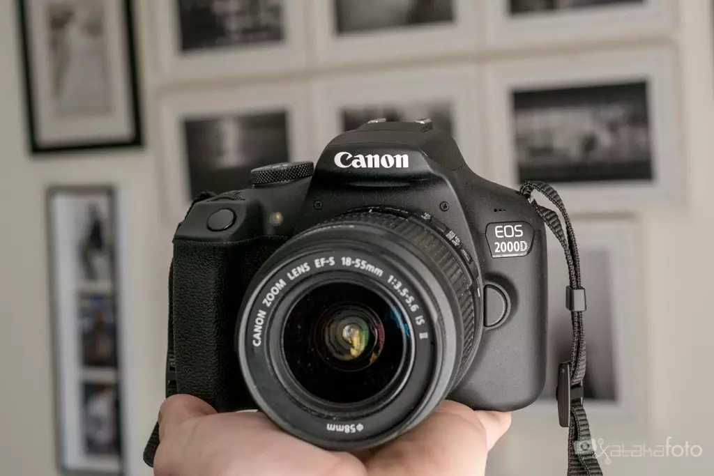 Canoneos2000d 1 |