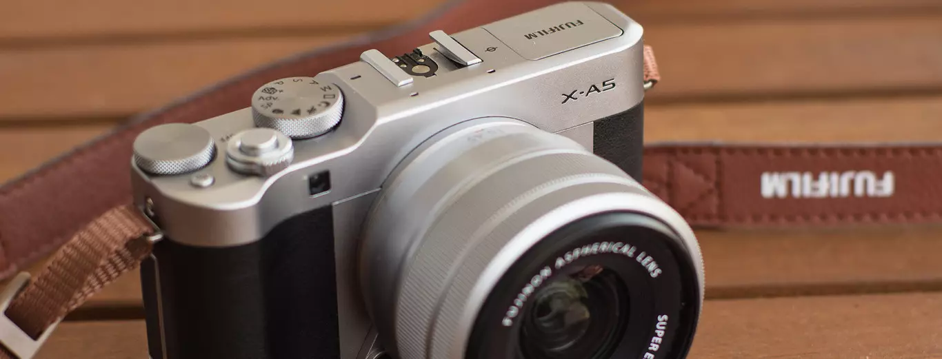 Fujifilm X-A5 รีวิวมิเรอร์เลสเริ่มต้นที่เรียบง่ายและครอบคลุมและน่าสนใจ