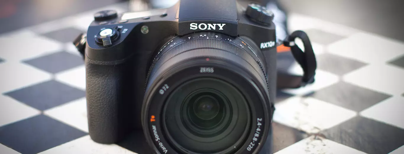 Sony RX10 IV, analizė (apžvalga): galingas tiltas, tačiau reikia pokyčių