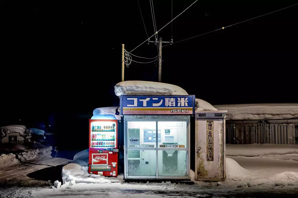 Roadside Lights Eiji Ohashi 14