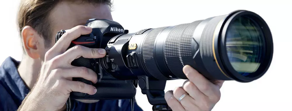 AF-S NIKKOR 180-400mm f/4E EC1.4 FL ED VR: sport va yovvoyi tabiat uchun yangi professional telefoto linzalarining barcha tafsilotlari