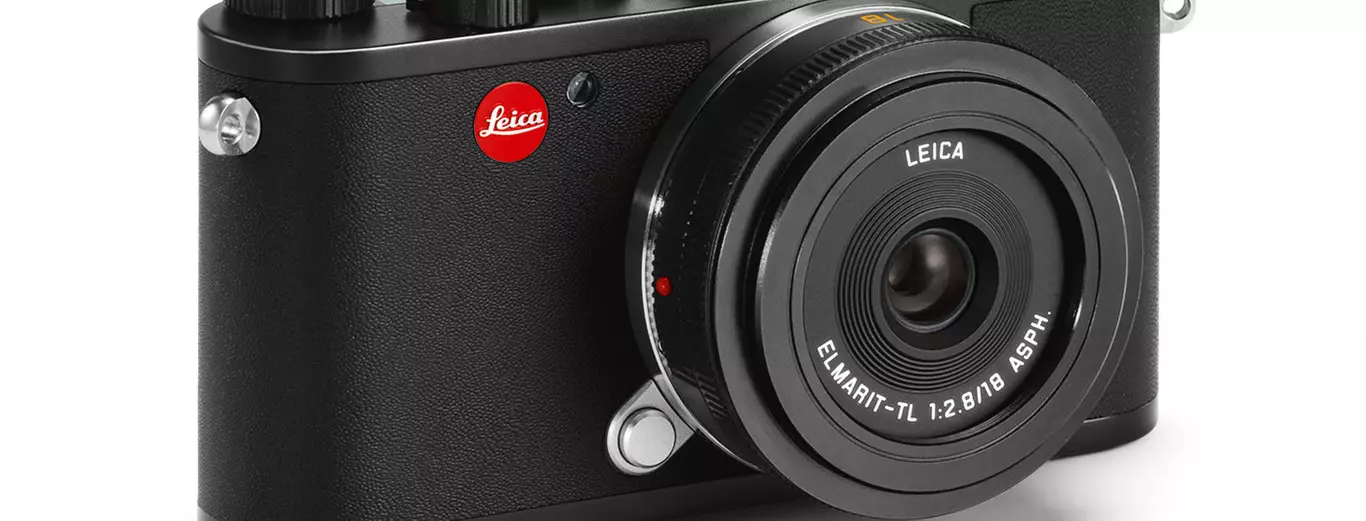 Leica CL, APS-C datçigi we integrirlenen elektron görnüşli täze aýnasyz kamera