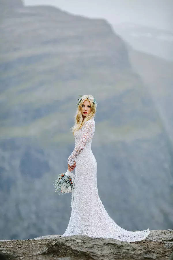 Trolltunga Wedding Session Priscila Valentina 6