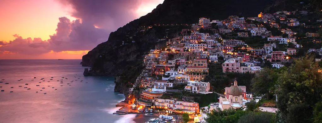 Positano će profesionalnim fotografima koji žele koristiti njegove ulice naplatiti 1000 eura