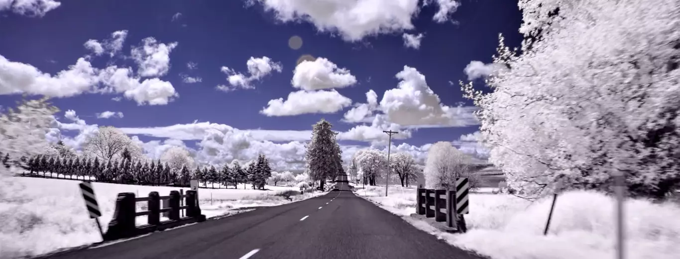 „Invisible Oregon“ 4K timelapse af innrauðri ljósmyndun