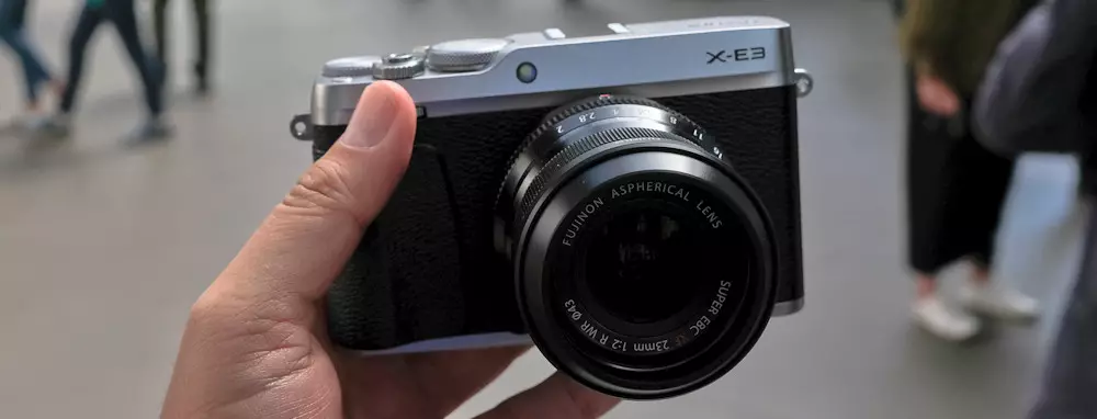 Fujifilm X-E3, kenalan dan sampel (semakan)