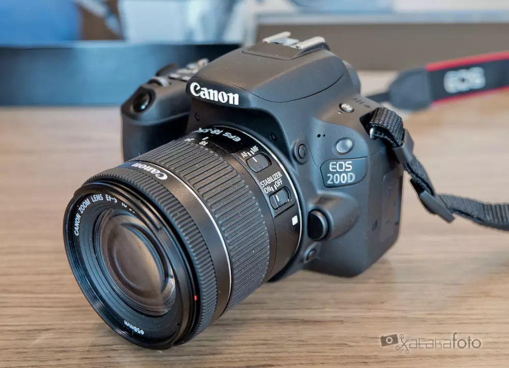 Canon EOS 200D, informasi lan kontak karo SLR wiwitan anyar 5547_11