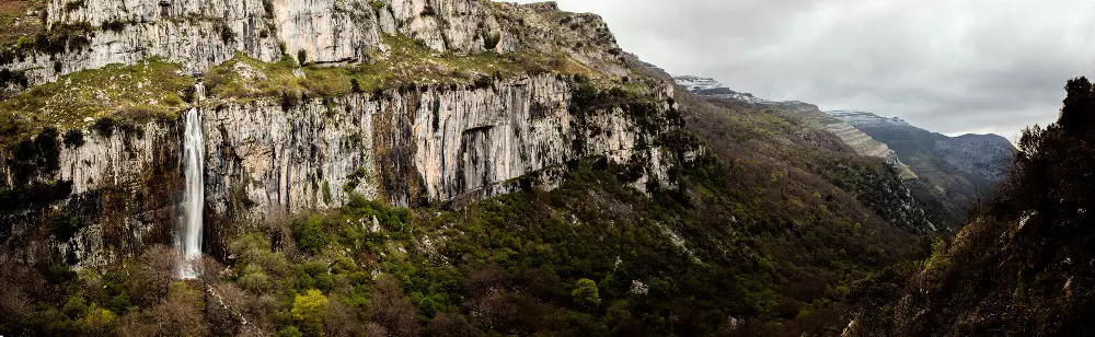 Համայնապատկերային Ի