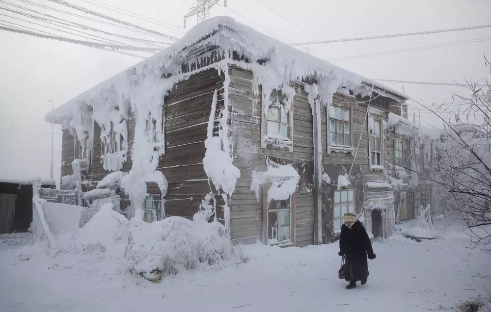 Yakutsk Extreme City Amos Chapple 11