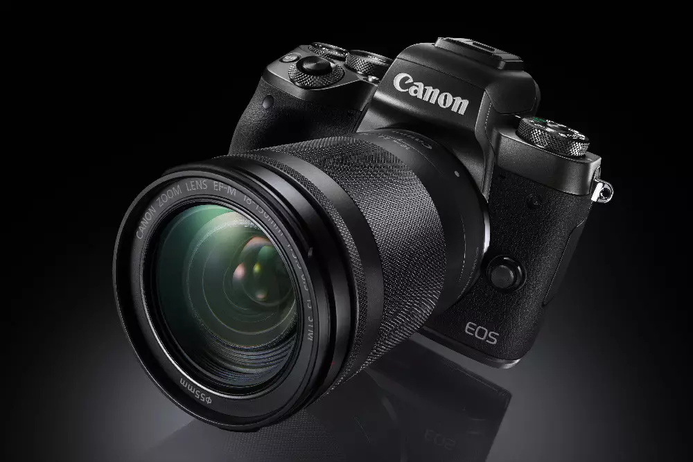 Canon Eos M5 1