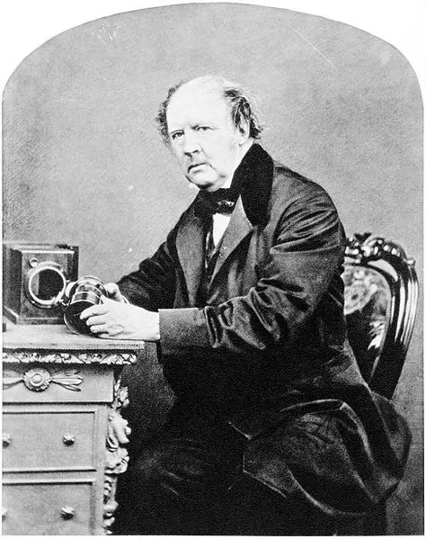 Nunin: William Henry Fox Talbot da Dawn of Photographic Art