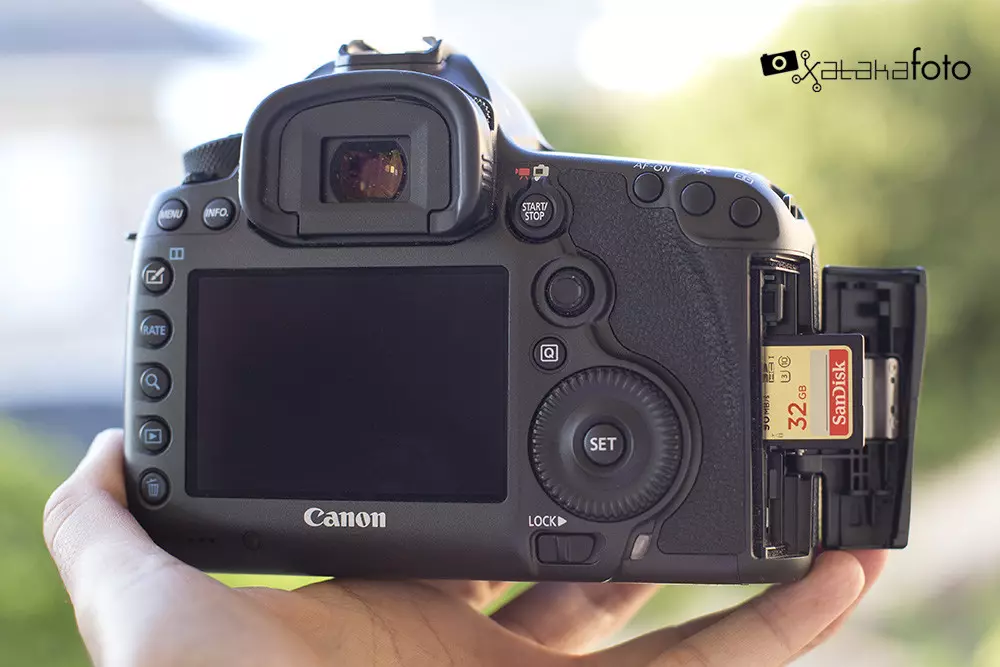 Canon EOS 5DS – Canon EOS 5DS