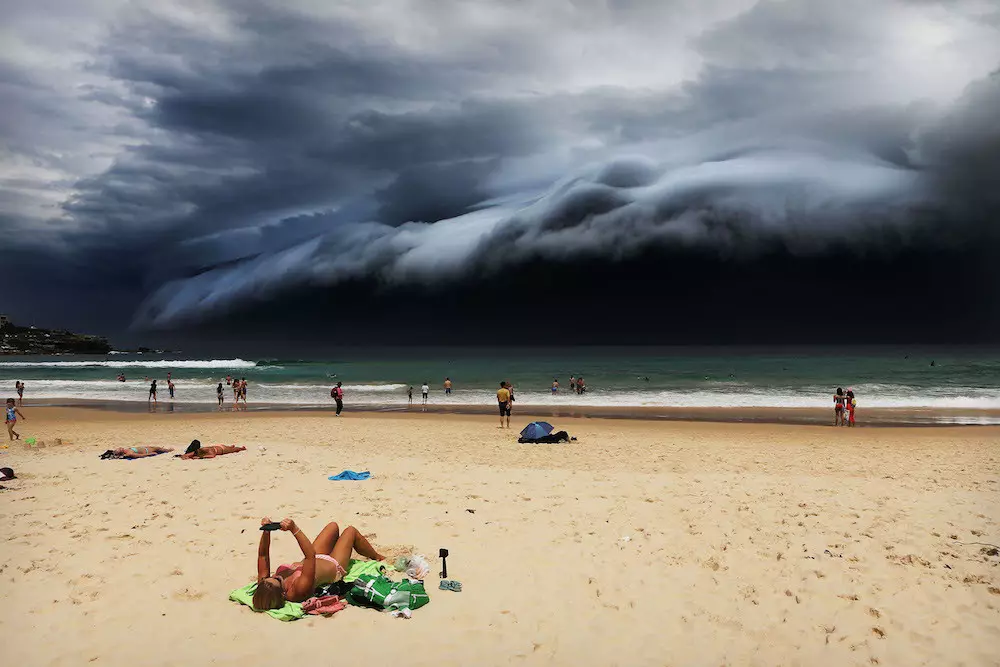 C Rohan Kelly Storm Front On Bondi Beach