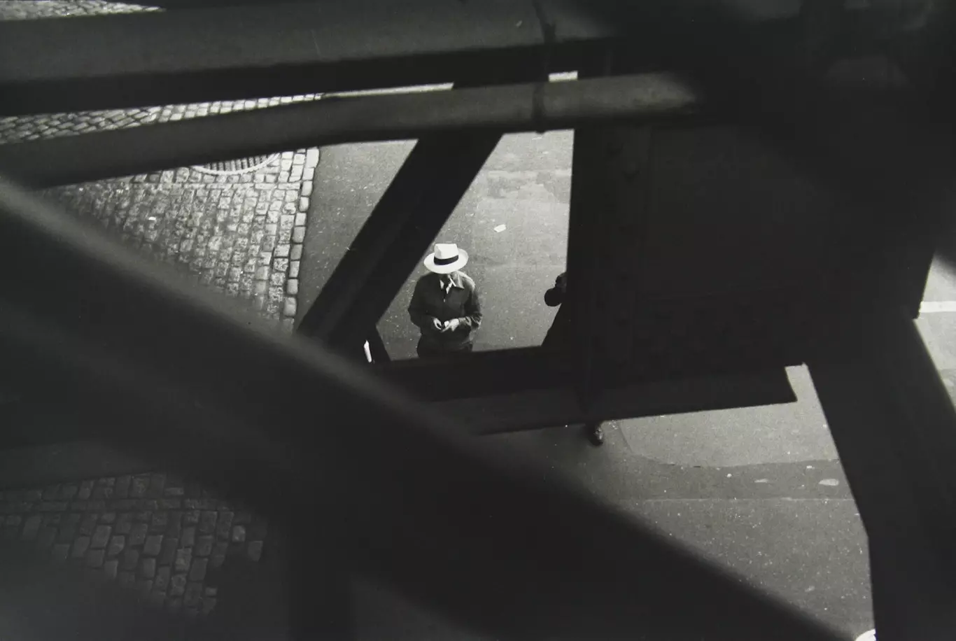 Saul Leiter Color Photography New York 4