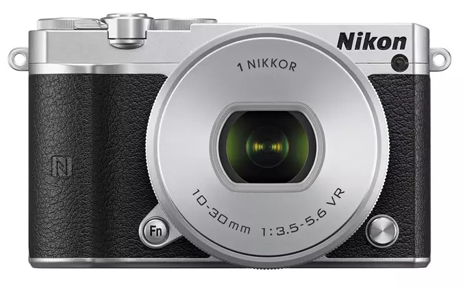 Nikon 1 J5, duk cikakkun bayanai game da sabon madubi marar madubi tare da firikwensin 20.8 Mpx da bidiyon 4K/UHD