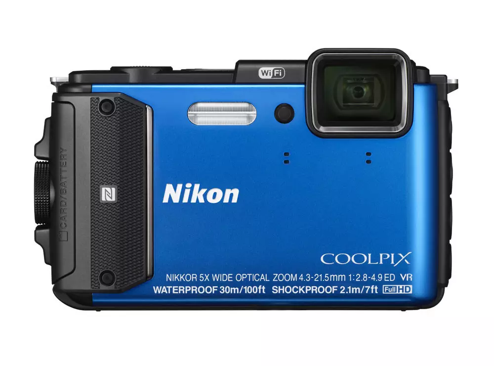 Nikon Coolpix AW130 i S33, renowacja w przygodowej gamie Nikon