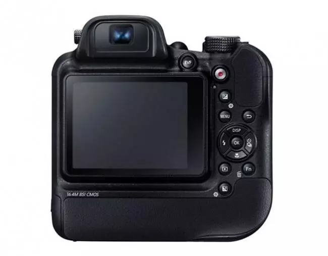 Samsung WB2200F