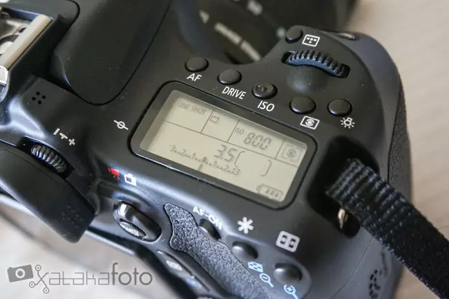 Canon EOS 70D detail