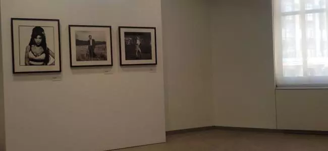 Terry O'Neill gee vir ons die beste foto's van die sterrestelsel in die Espacio Fundación Telefónica